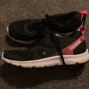 Reebok | Shoes | Reebok Memory Tech Foam Size 52 Womans Shoes | Poshmark